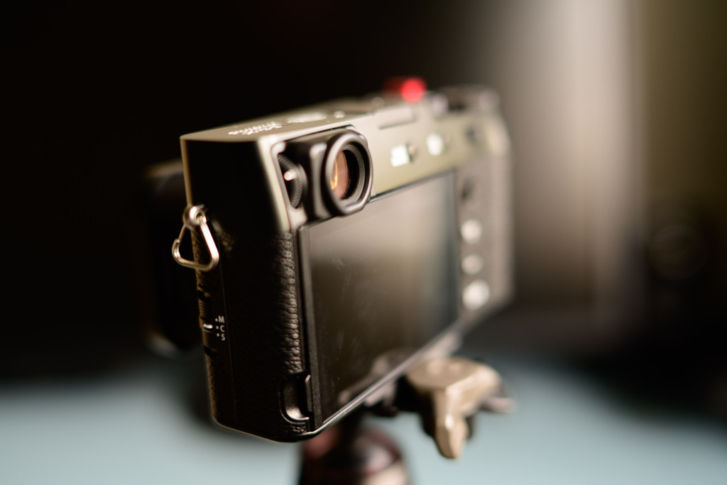 Fuji XT5 vs X100VI for Street Photography: A Detailed Comparison - The Cotswold Photographer